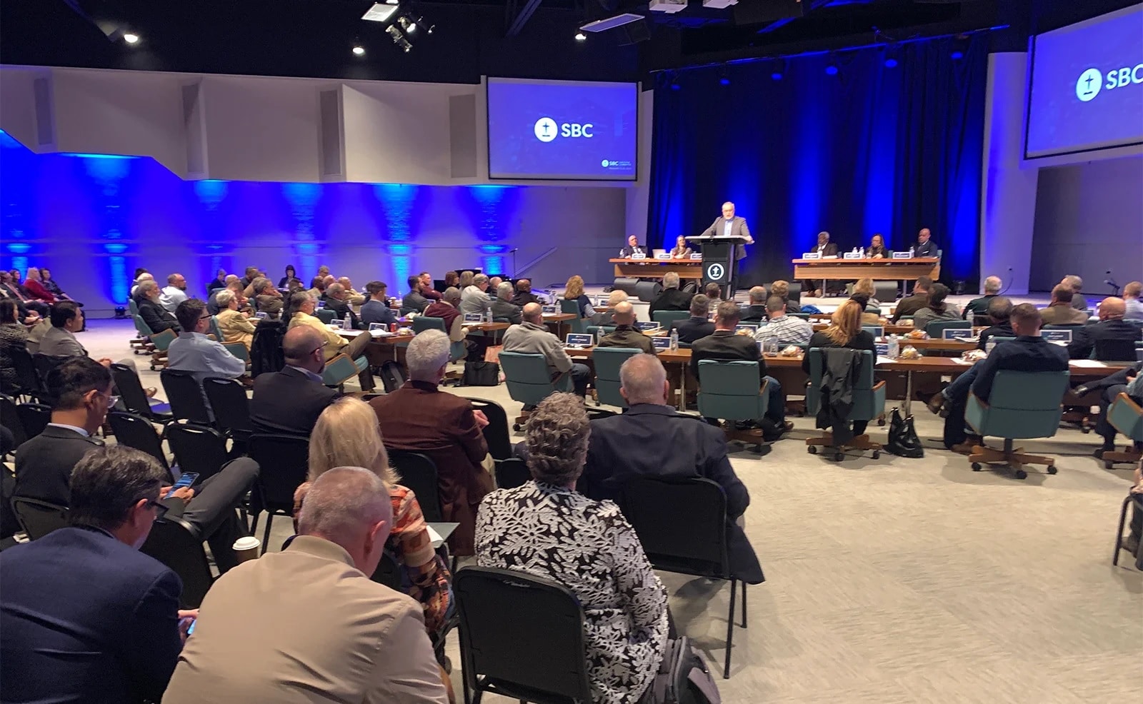 Southern Baptist Leaders Stress Unity, Trust During Drama-Free Meeting