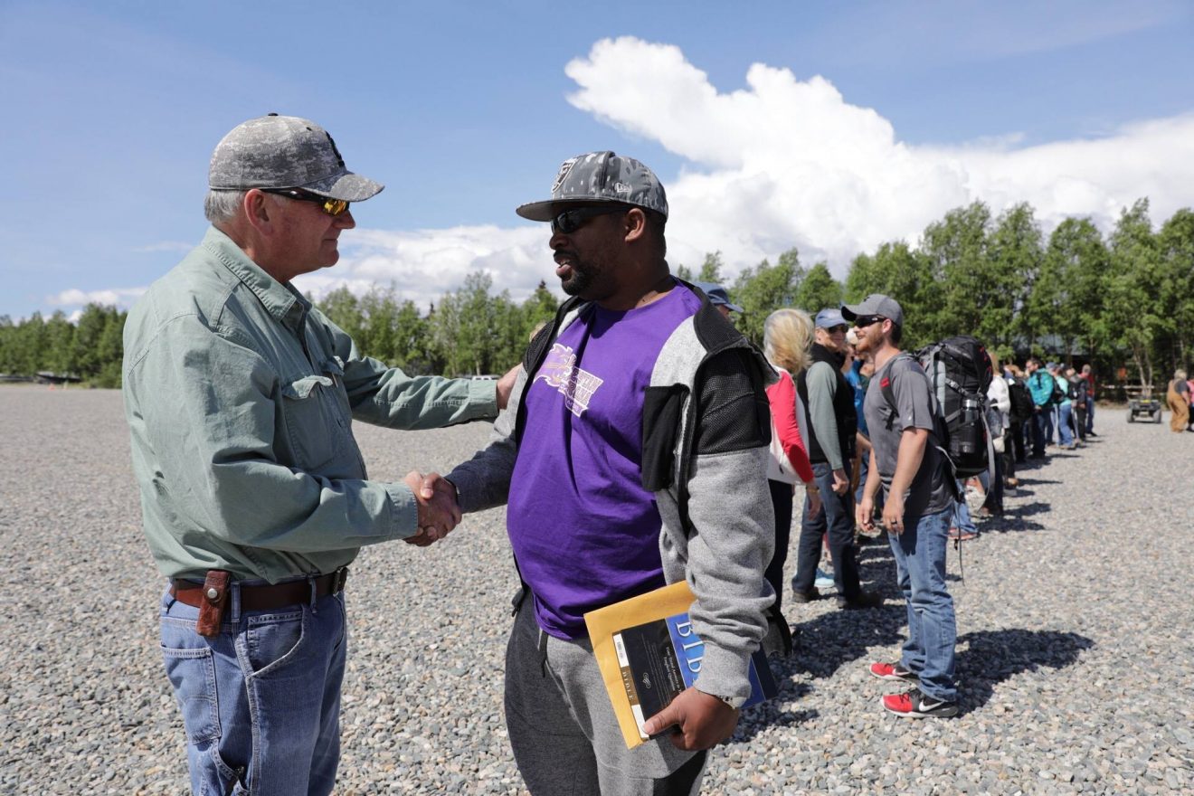 Samaritan’s Purse Amasses Over $1 Billion in Assets, Raising Red Flags