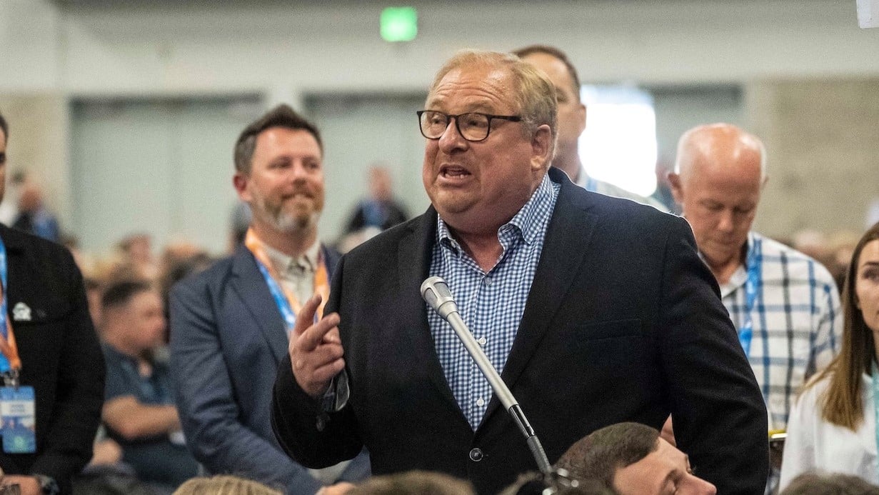Rick Warren Campaigns for SBC to Reinstate Saddleback Church