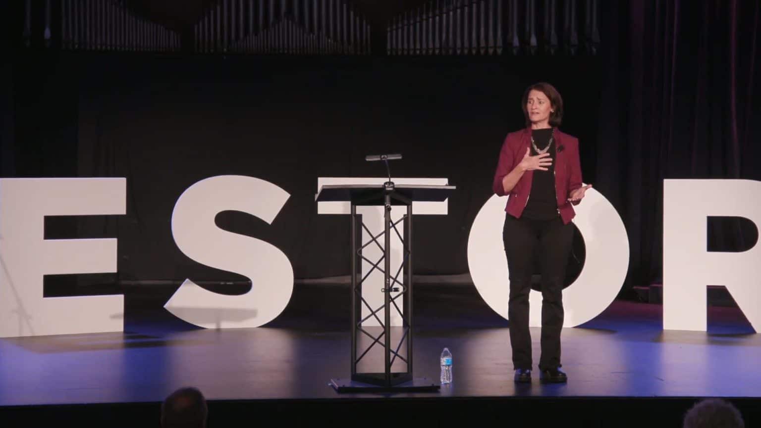 Julie Restore | The Roys Report