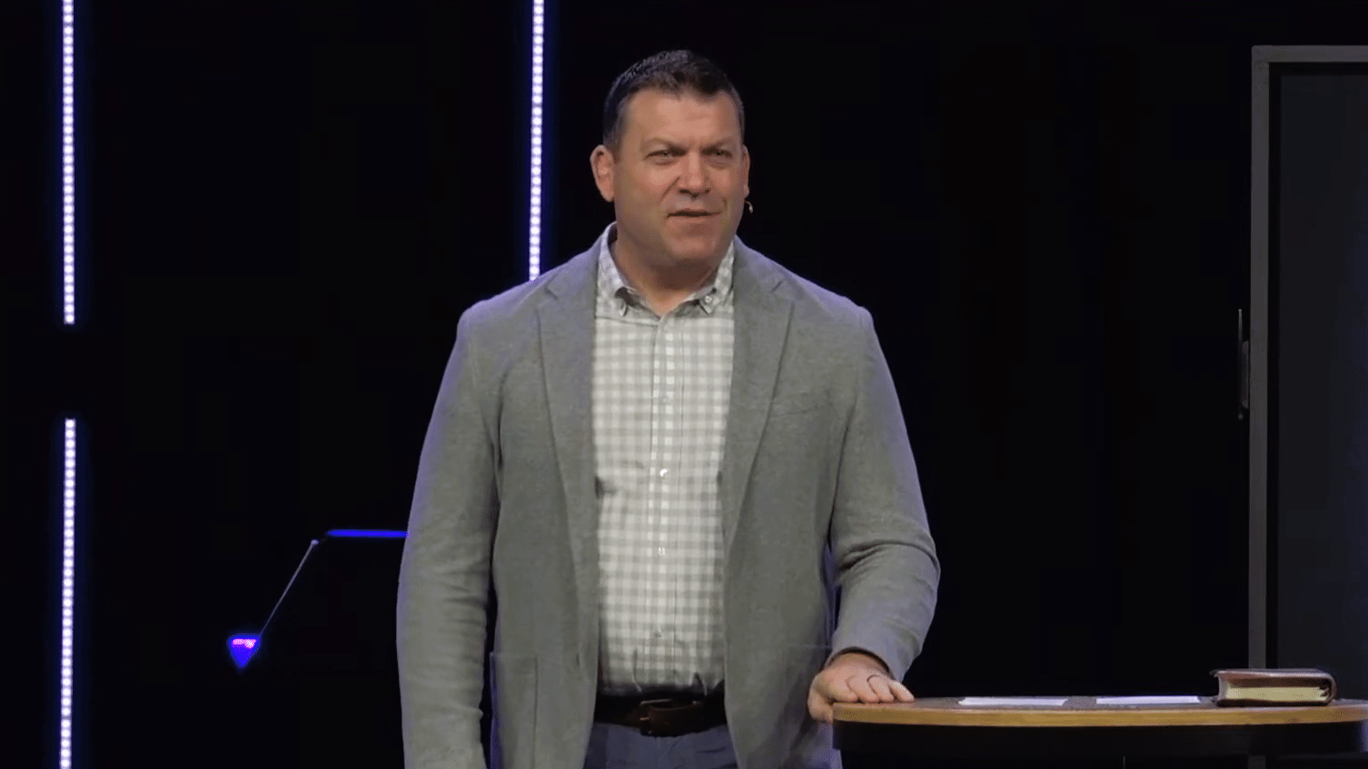 jeff-frazier-chapelstreet-church-geneva-IL | The Roys Report