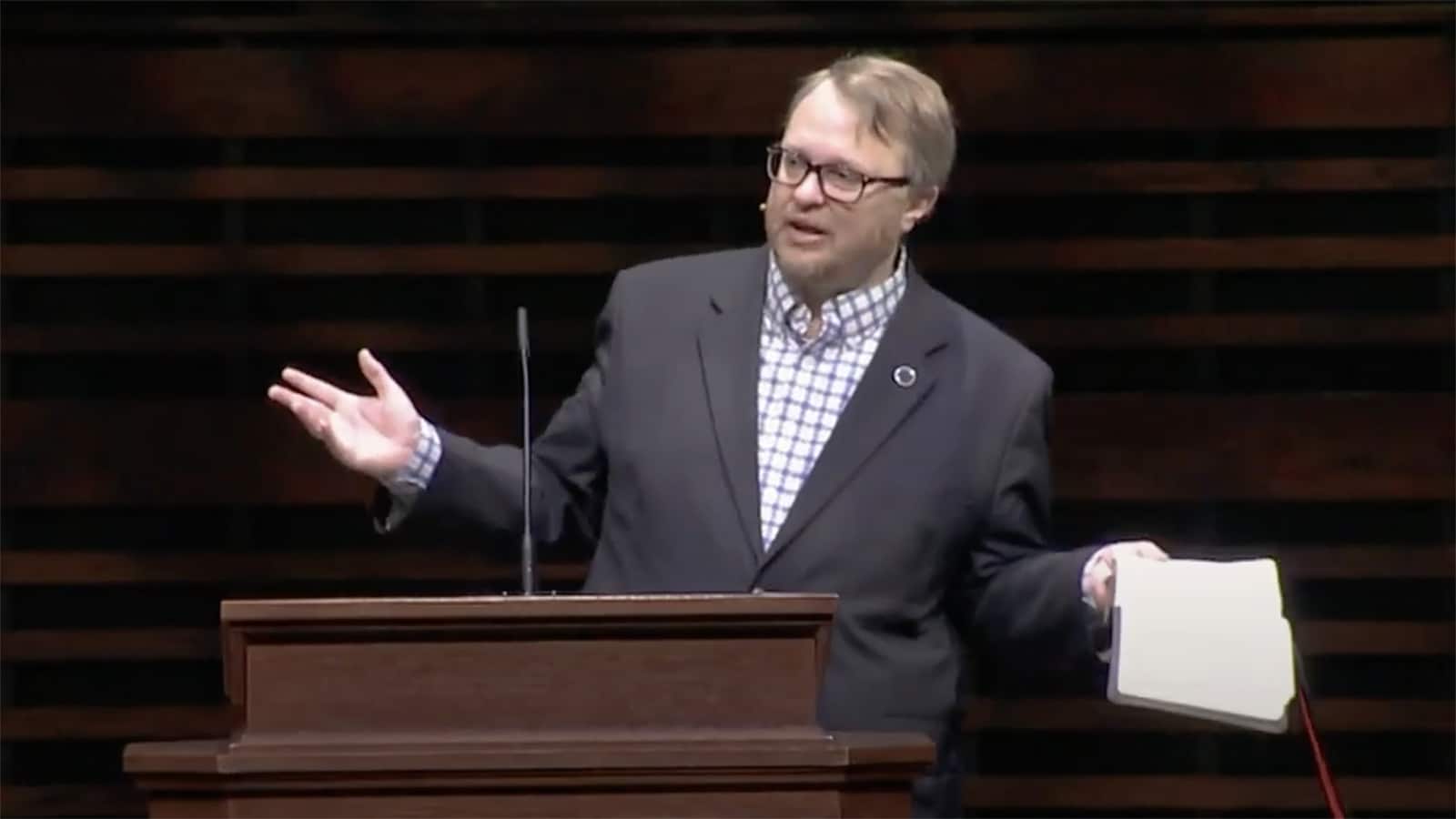 SBC Pastor Matt Queen Resigns from Church After Admitting He Lied to FBI