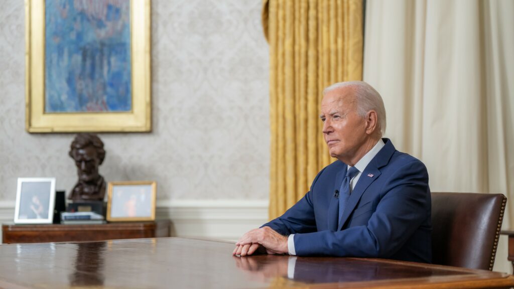 Fire Chief Who Died at Trump Rally was ‘Superhero’ Who ‘Loved Jesus ...