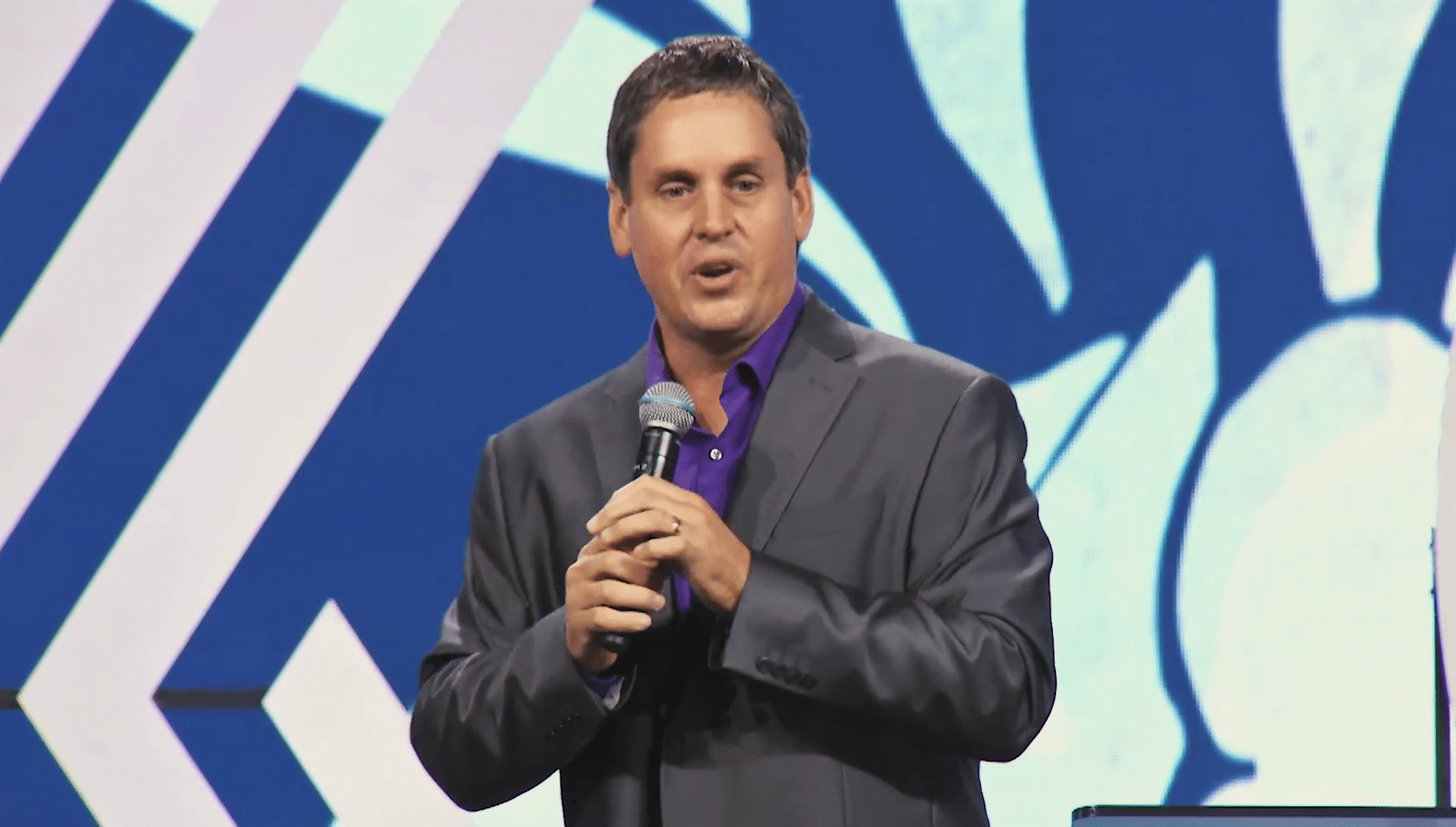 Julie Roys | Reporting the Truth. Restoring the Church.