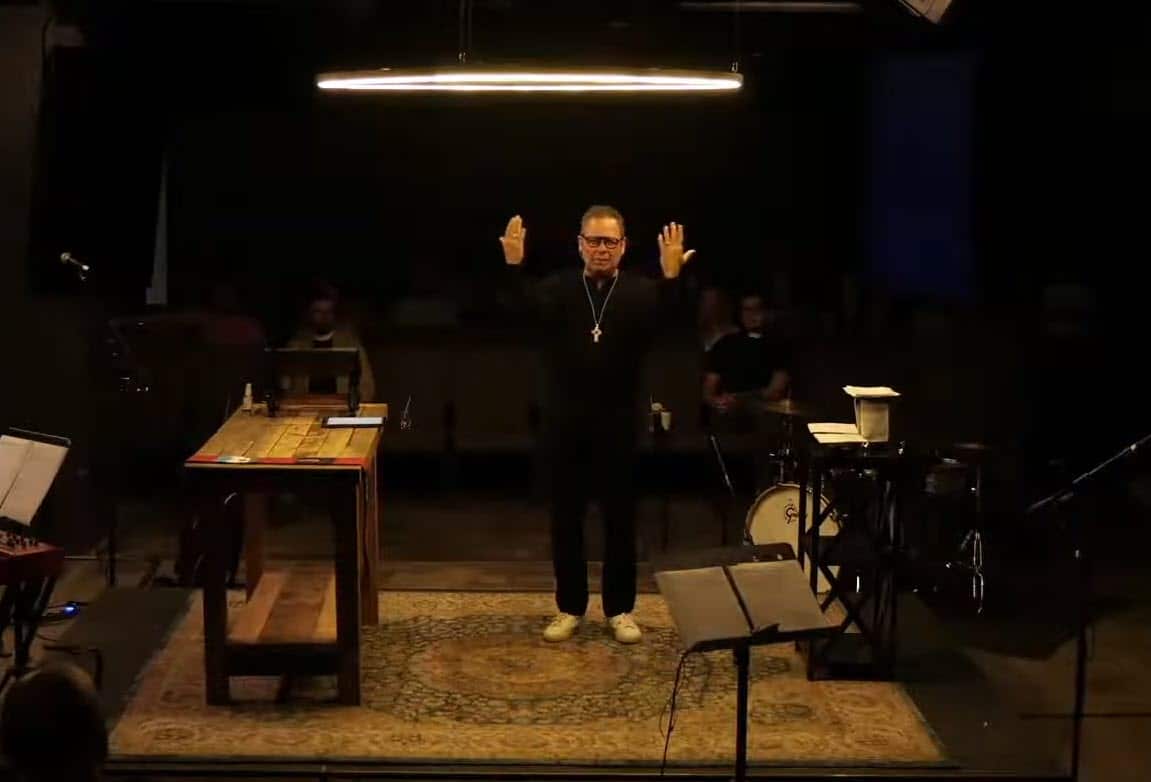 Ed Gungor preaches at Sanctuary | The Roys Report