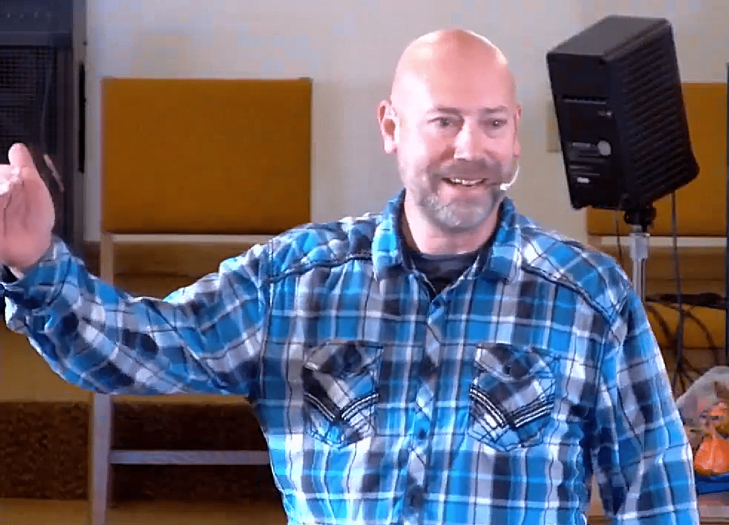 Mark-Hoffman | The Roys Report