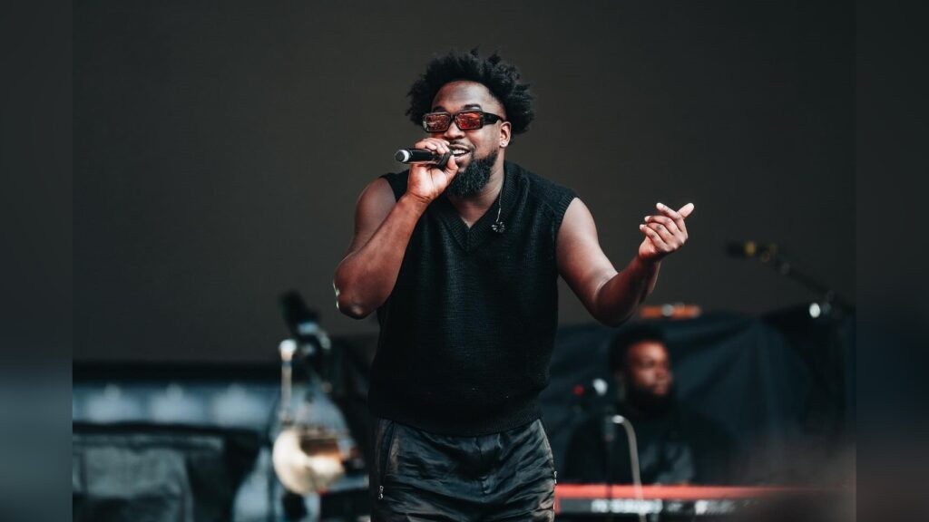 Dante Bowe Rejoins Maverick City Music After ‘Accidentally’ Posting ...