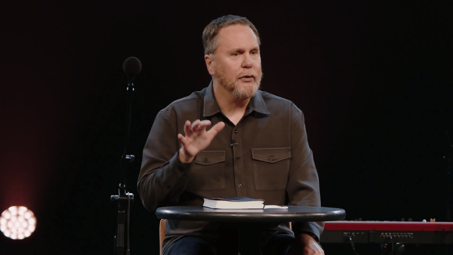 New Life Ousts 2 More Pastors as Scandal & Cover-Up of Robert Morris ...