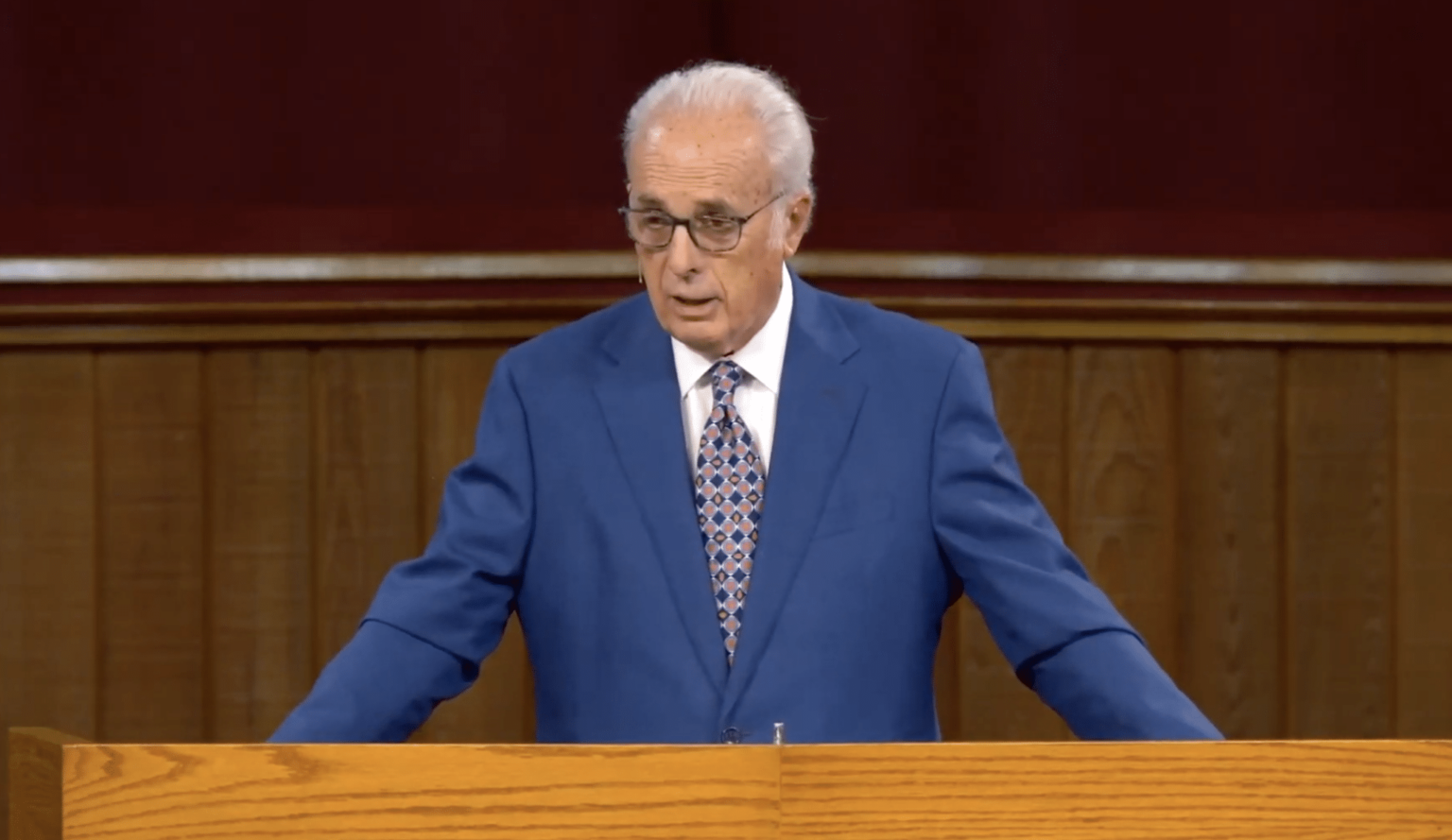 John MacArthur Hospitalized & May 'Be in the Presence of the Lord Soon'