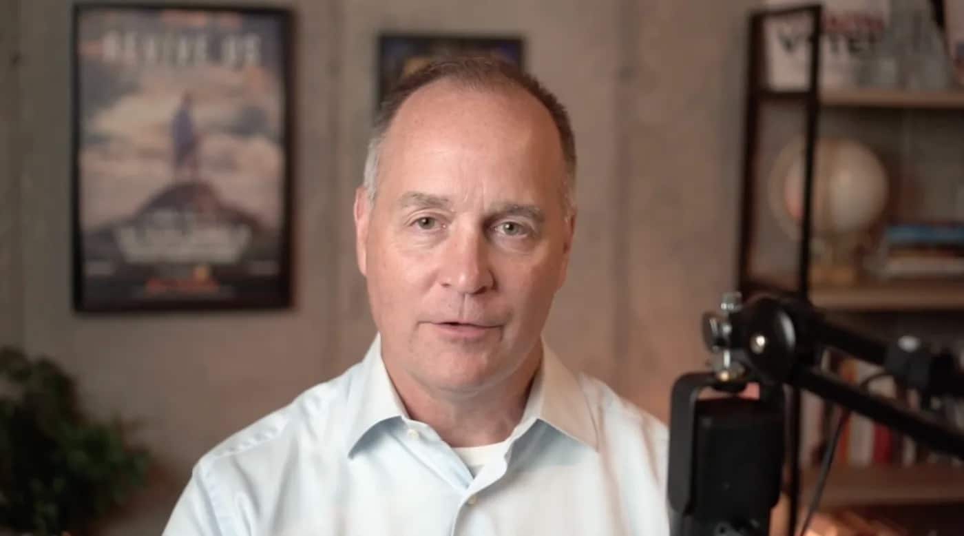 Conservative Activist Pleads Guilty to Possession of Child Sex Abuse ...