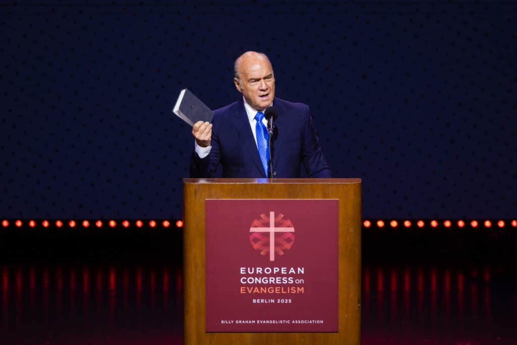 Frmr Pastor at Greg Laurie's Church Accused of Child Abuse in Romania ...
